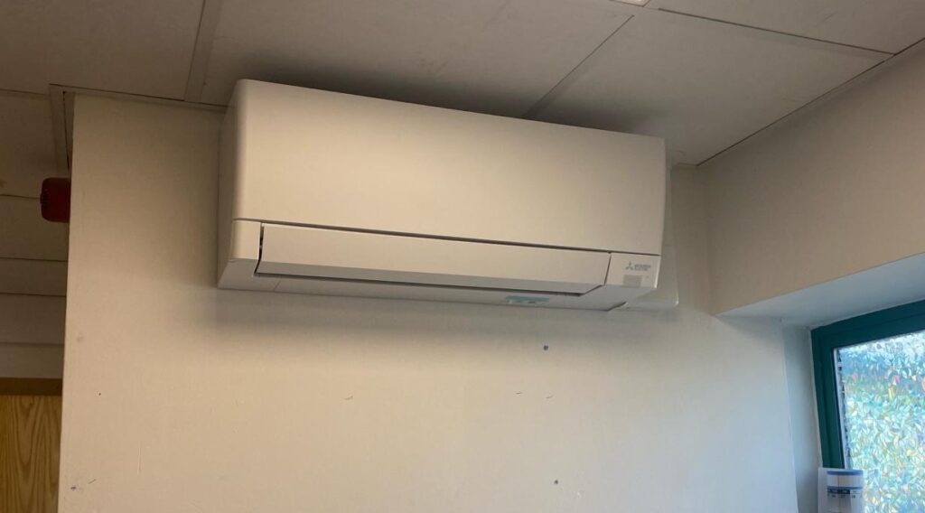 Wall Mounted Air Conditioning Installation - Case Studies - ACR (NW) Ltd